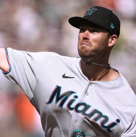 Emotional Departure:Tears all over as Miami Marlin Star player