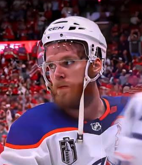 Emotional Departure:Tears all over as Edmonton Oilers star