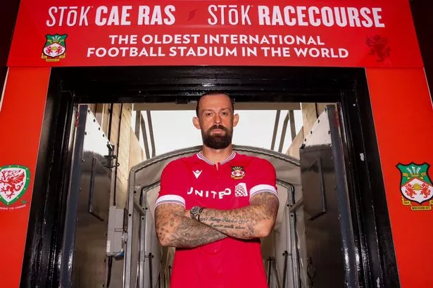 BREAKING: “They Forced Me Out” – Steven Fletcher Announces Wrexham Exit ...